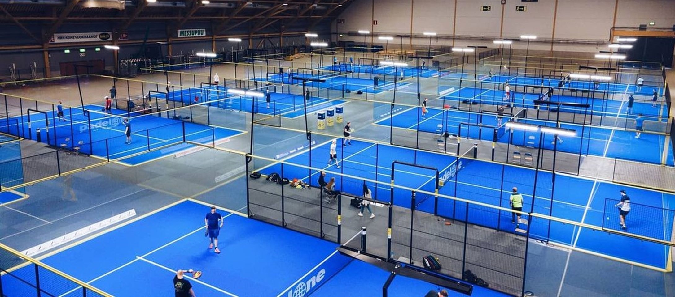 Playing padel safe | AED for Padel courts | AED Solutions